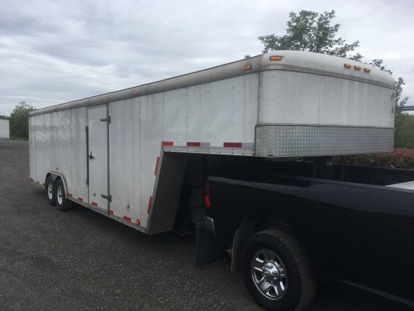 Hightail Hotshot - Enclosed - Hot Shotting 24/7